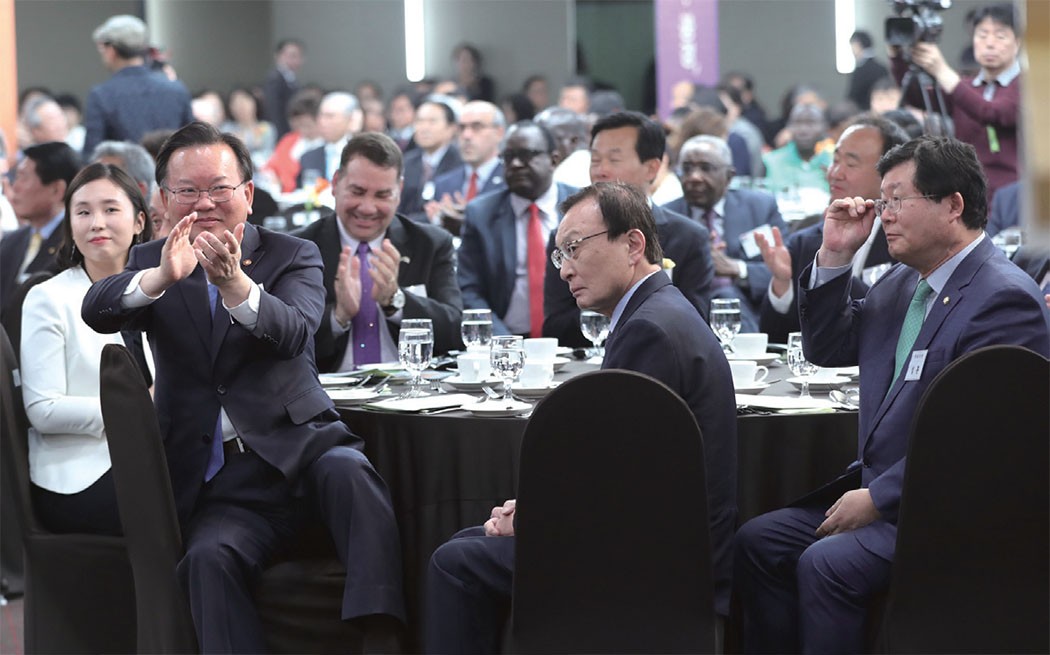 [정치특집] 여권 미래권력의 강점·약점 (4) 김부겸 행정안전부 장관